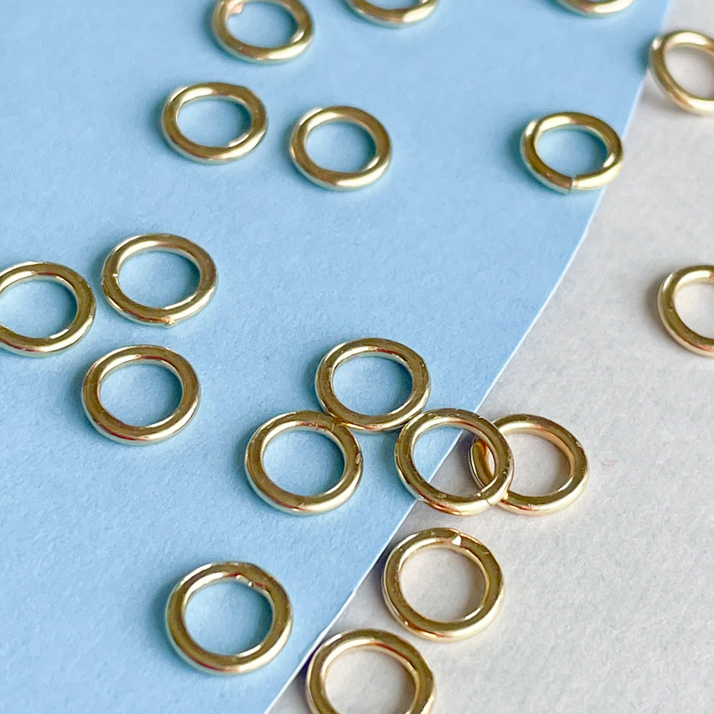 6mm Shiny Gold Plated Soldered Jump Rings - 20 Pack – Beads, Inc.