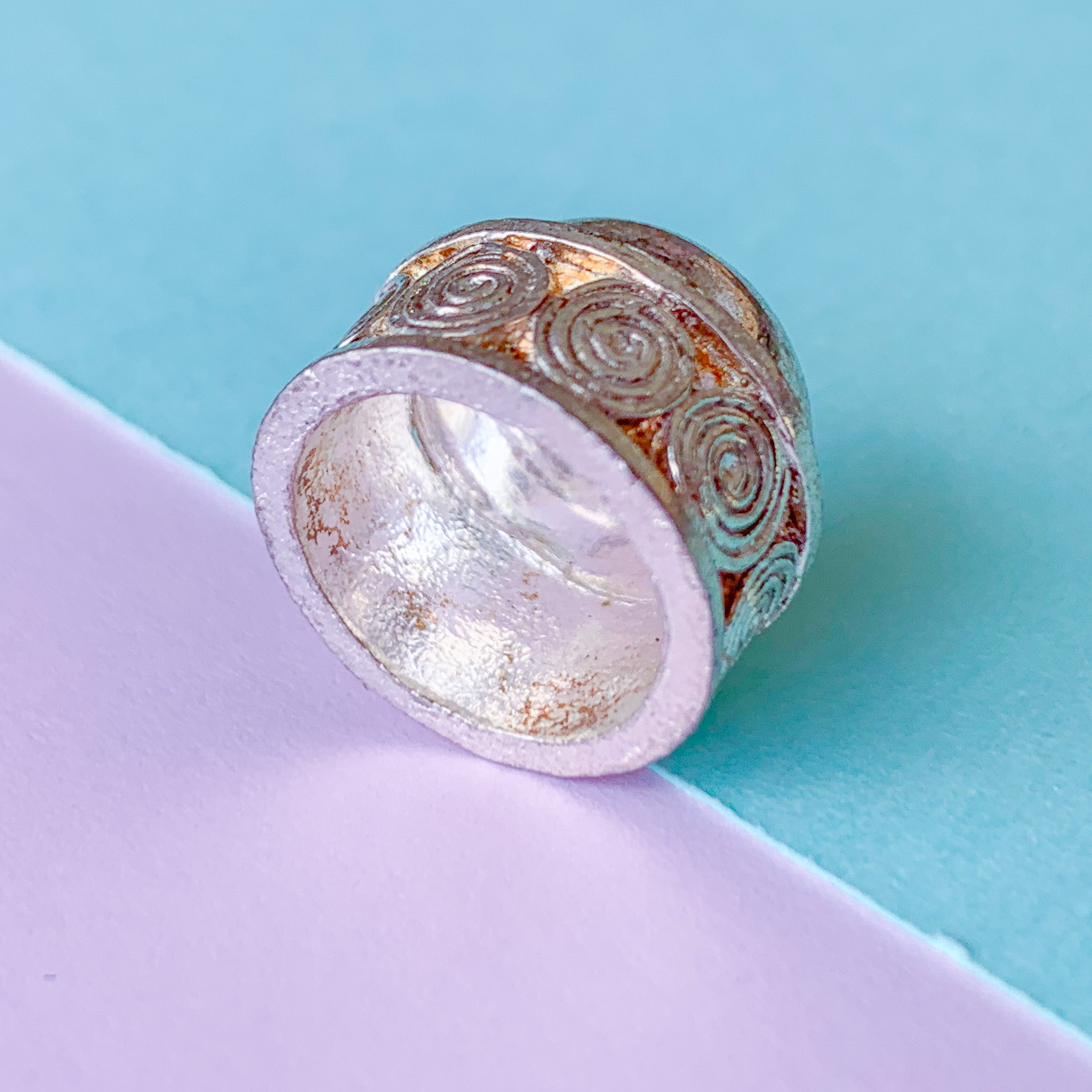 16mm Silver Swirl Design Cap- 2 Pack – Beads, Inc.